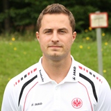 Marcel Daum - Arbeiter im Hintergrund - SGE4EVER