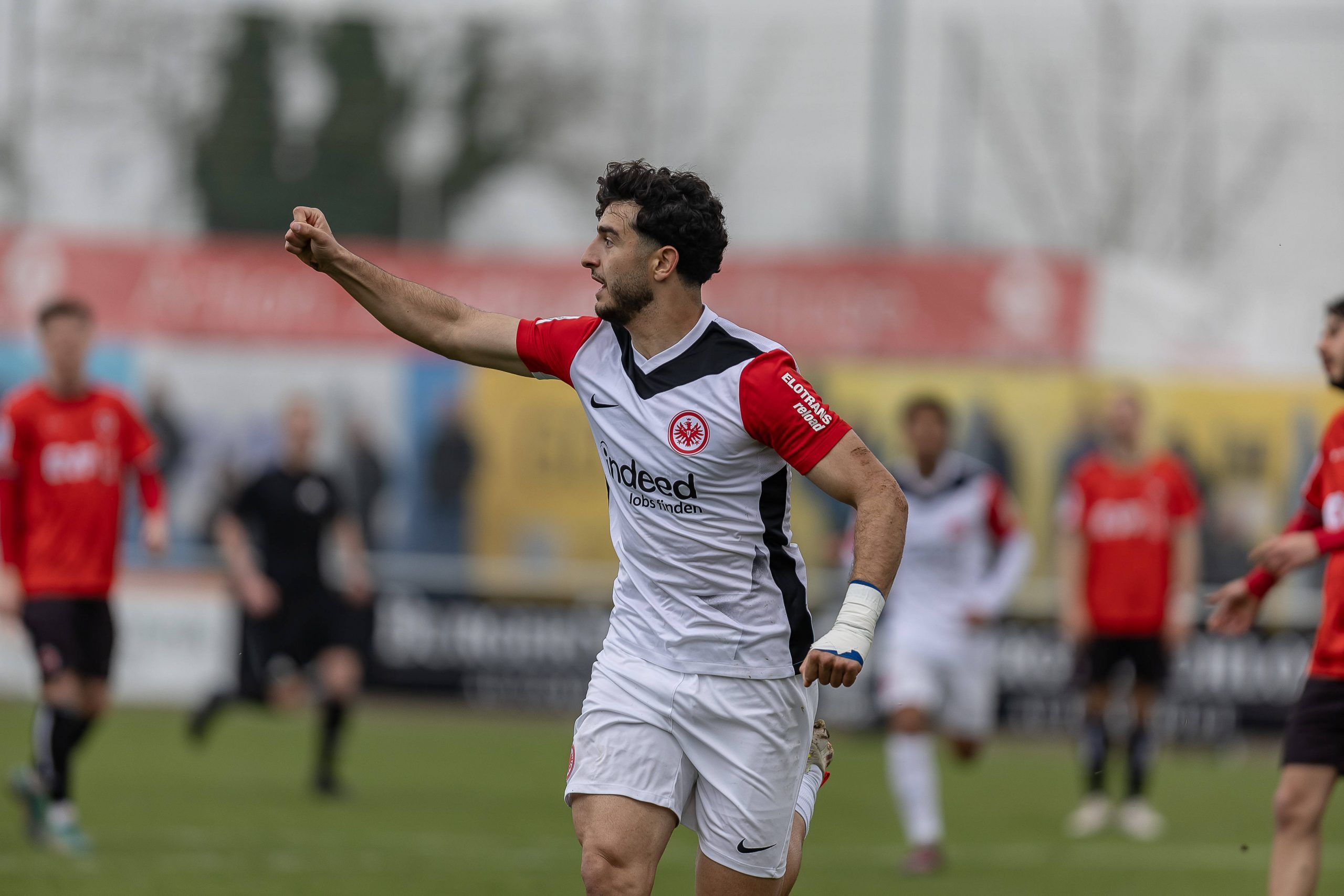 So plant die Eintracht mit umworbenem U21-Talent Kaan Inanoglu ...